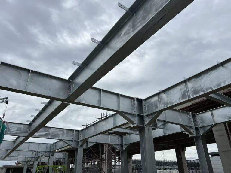 Steel Truss Manufacturer Guide for Industrial Projects
